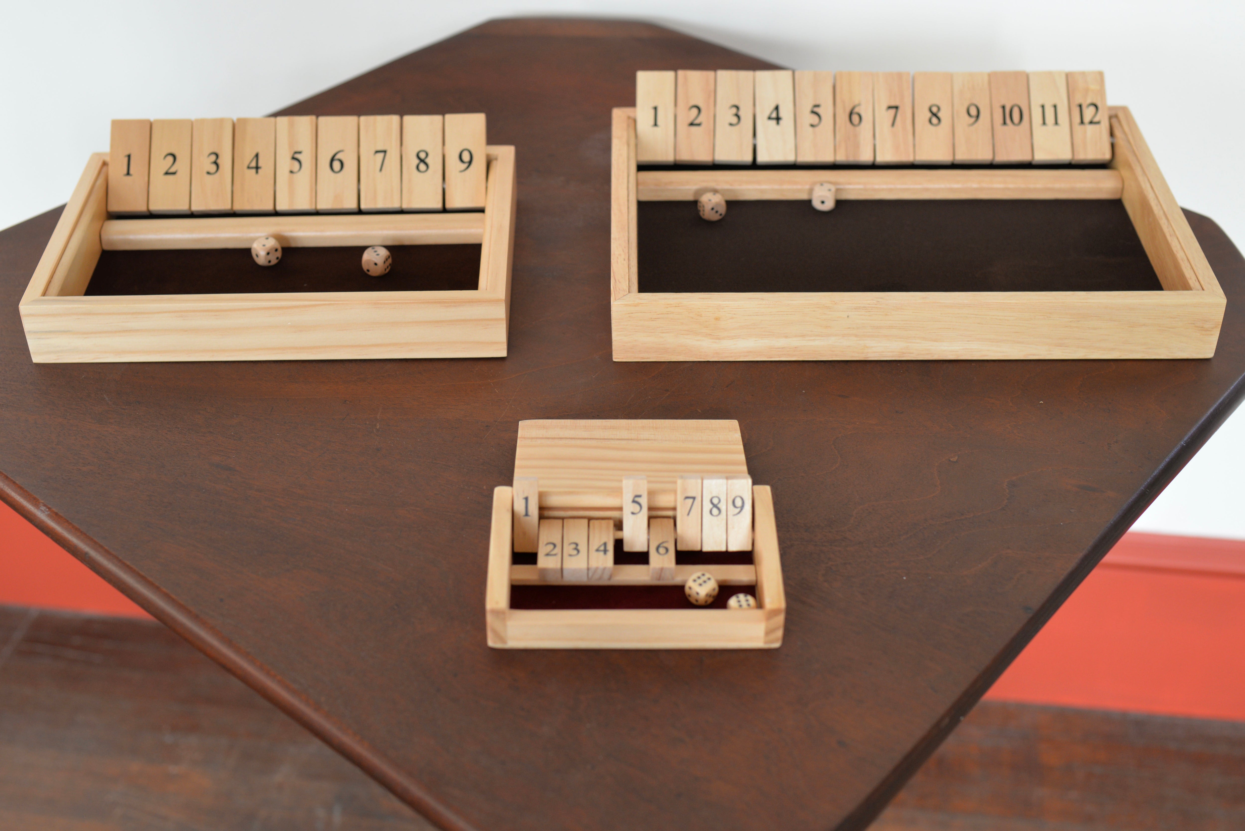 Shut the box travel game photos - Lontgrouptravel.com