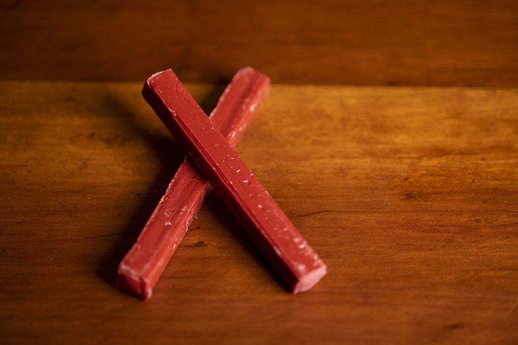 Red Sealing Wax Rod - Samson Historical